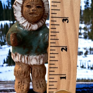 Inuit Eskimo Sandstone Pottery Figure in Parka Figurines British ...