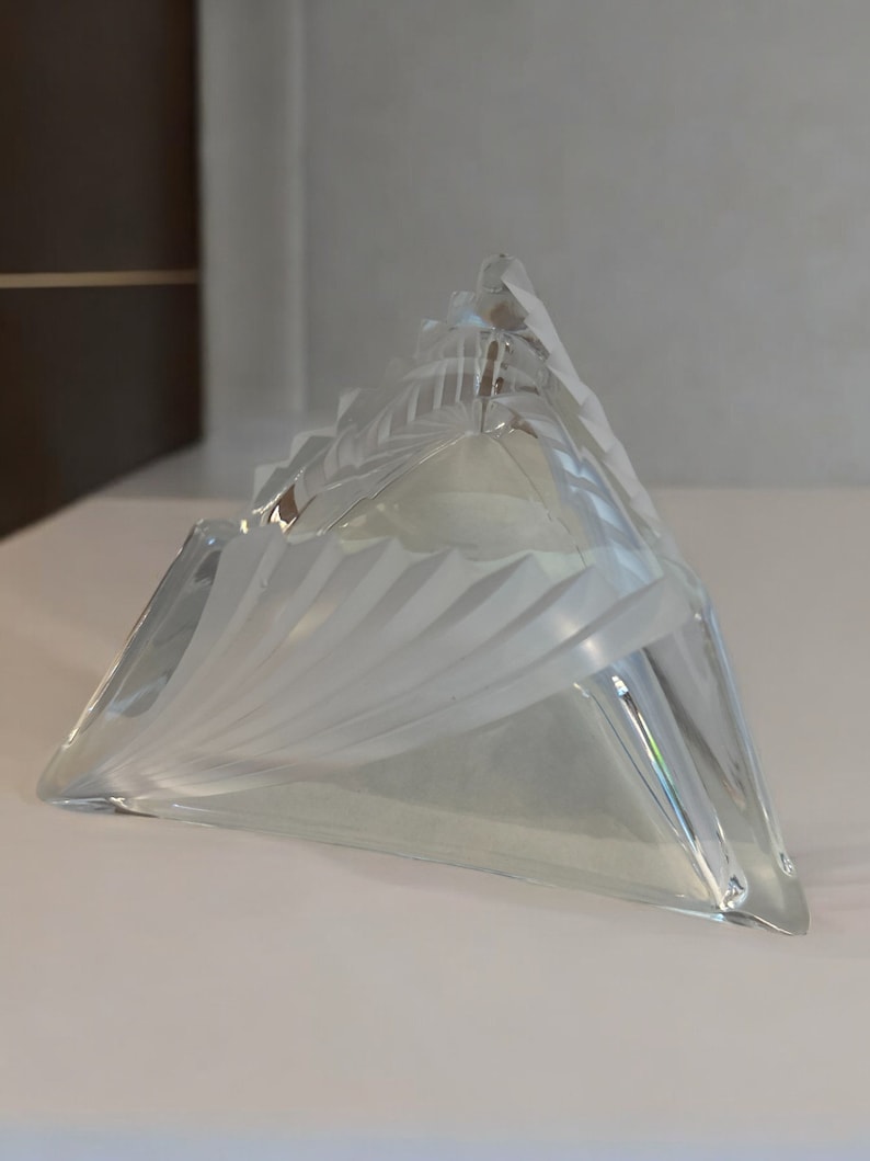 Triangle Bowl curtain Call Mikasa Cut Frosted Glass Accents Bowl Heavy ...