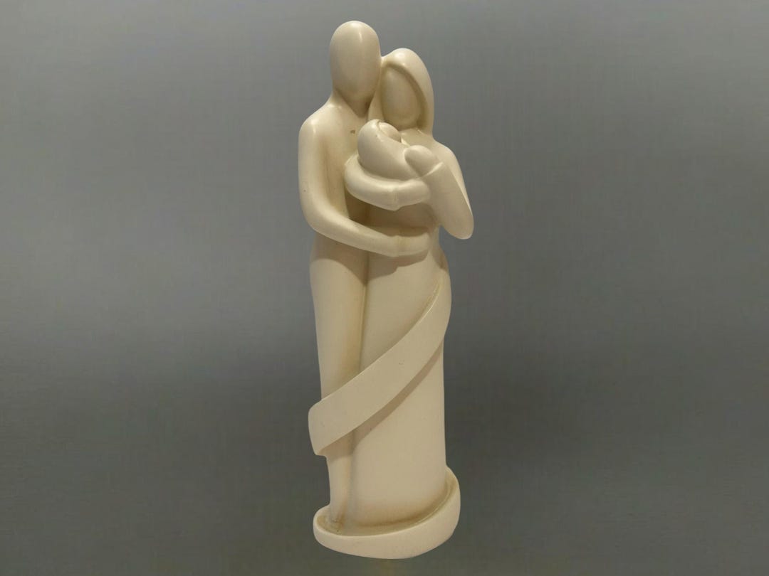 Statue in White family Life Matters Form Figurine Dad Father Mother Mom ...