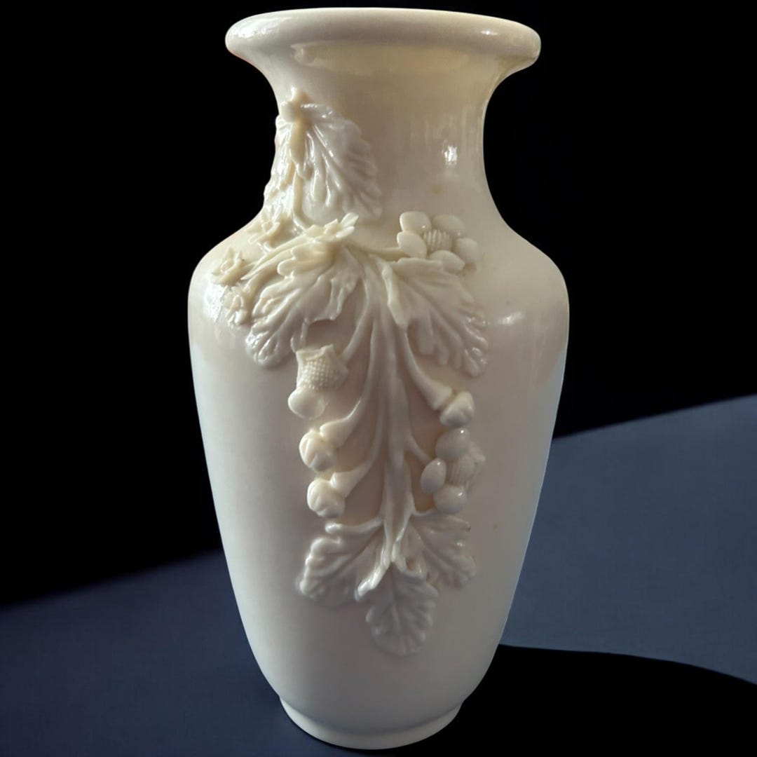 1950s Belleek Irish Vase 0857 Applied Flower Porcelain Vase Vintage ...