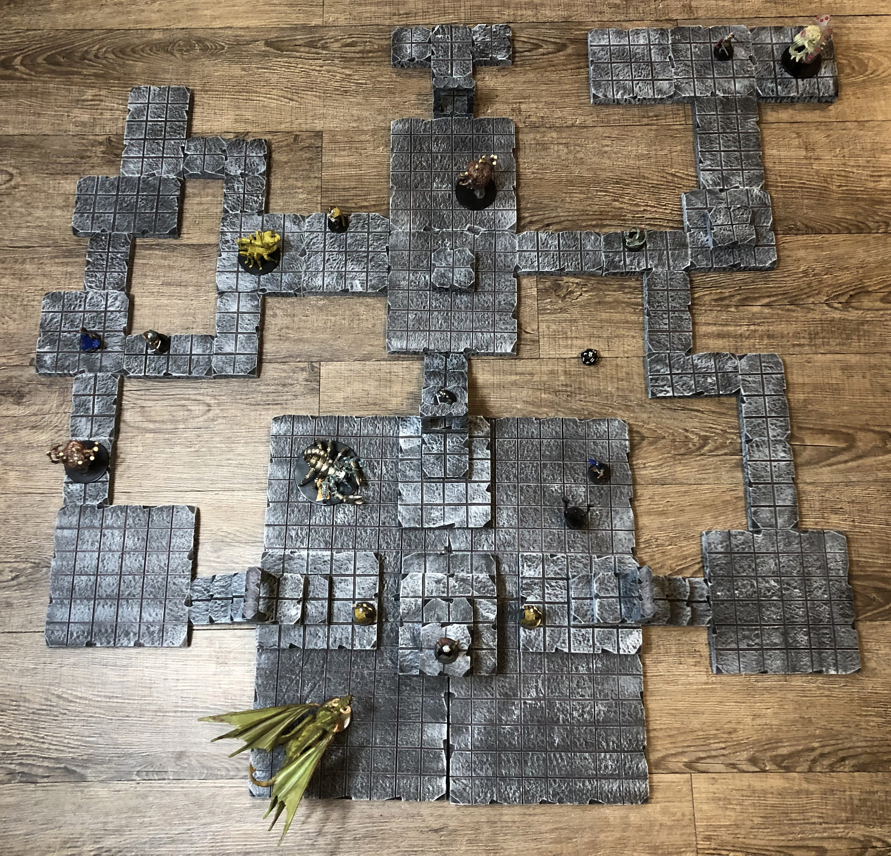 Big Dungeon Tile Modular Set Dungeons & Dragons Pathfinder Terrain 28mm ...