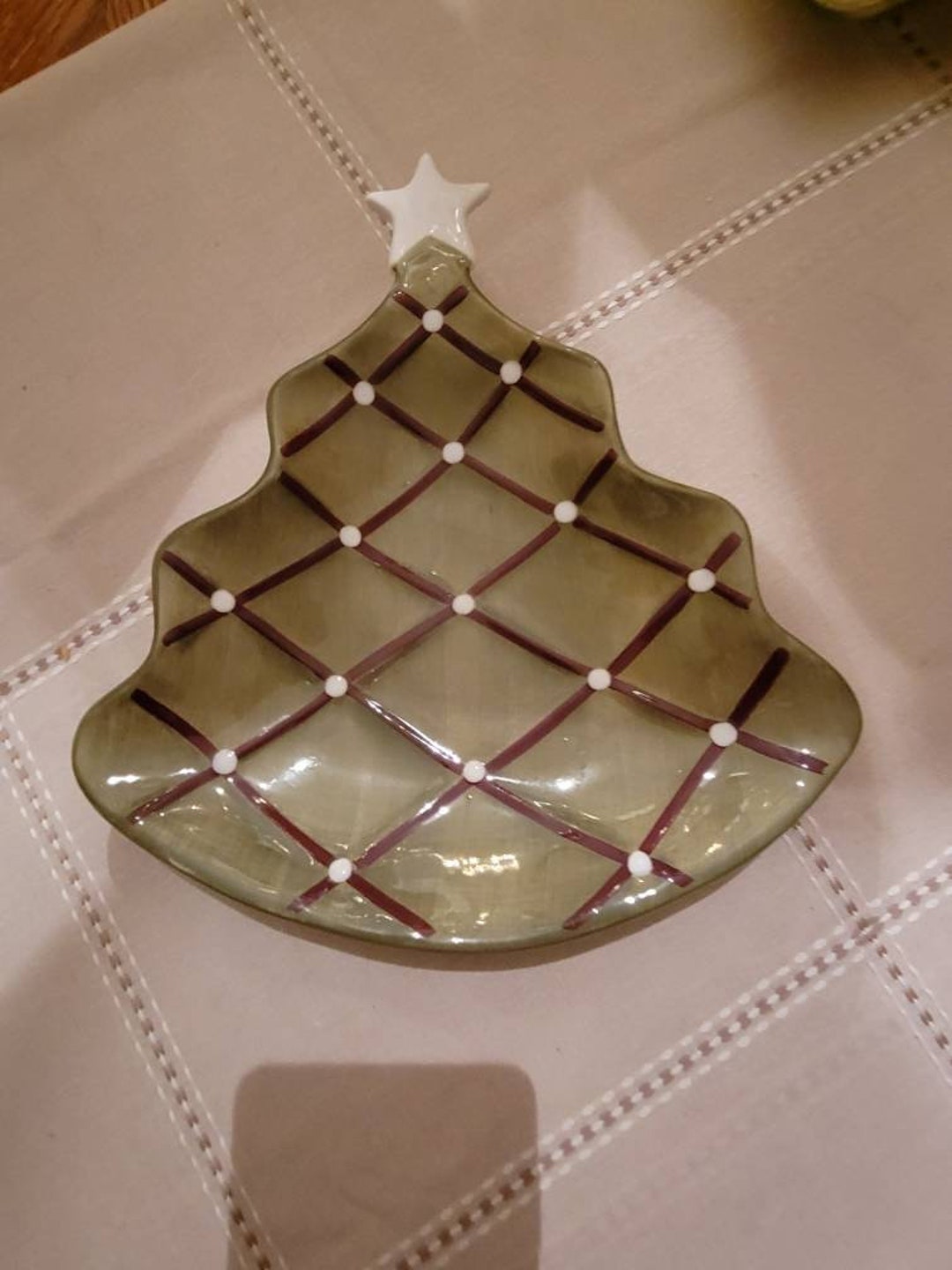 Set of 2 Pottery Barn Christmas Tree Plates. - Etsy