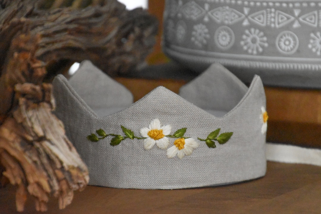 Birthday Crown, Fabric Crown, Roleplay, Hand Embroidery, Daisy, - Etsy
