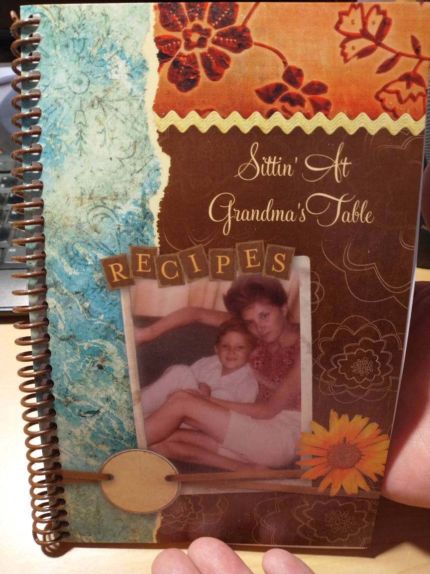 Sittin' at Grandma's Table Family Recipes/cookbook - Etsy