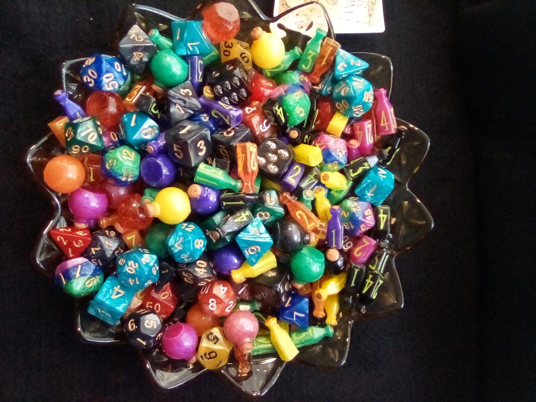 Handmade Resin Limited Edition- Hallow Confetti Spooky Dice ...