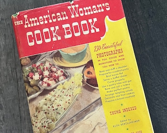 BEAUTIFUL 1942 the Victory Binding of the American Woman's Cook Book ...