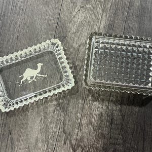 1940s Depression Glass Ribbed Covered Cigarette Trinket Box Dromedary ...
