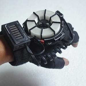 Titanfall Time Gauntlet - Etsy