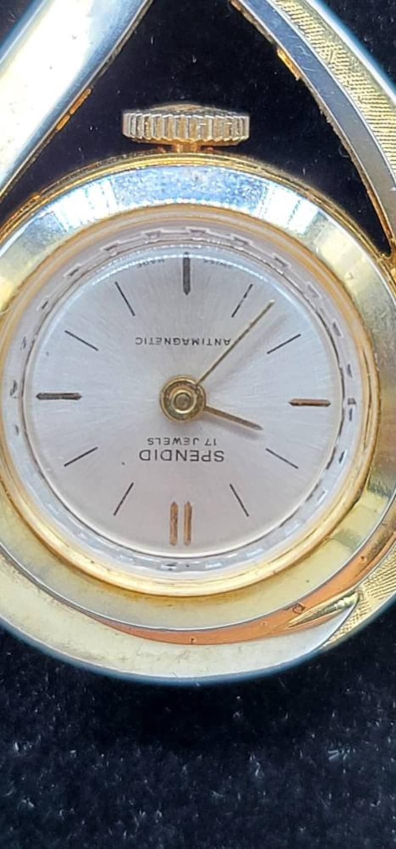 Vintage SPENDID 17 Jewels Antimagnetic Swiss Made Round Gold Tone ...