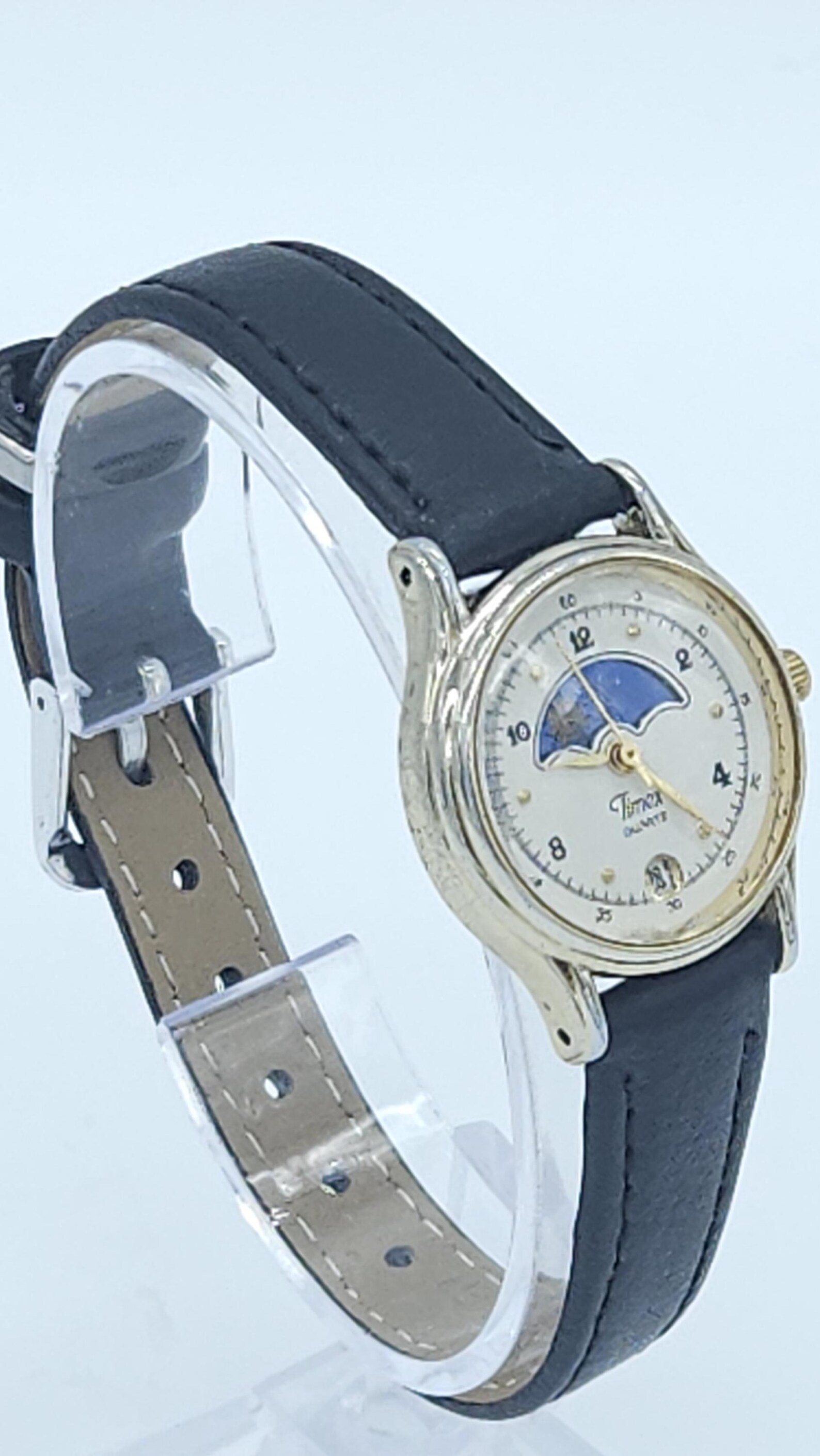 Vintage Timex Moon Phase Watch Luxury With Date Window and New Genuine ...