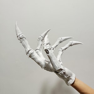 White Skull Claws, Tech Paws Claw, Robot Blades Fingers, Mechanical ...