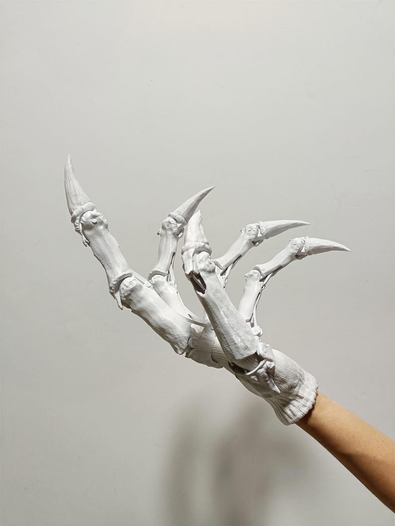 White Skull Claws, Tech Paws Claw, Robot Blades Fingers, Mechanical ...