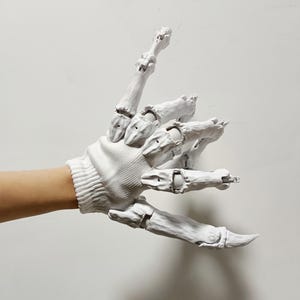 White Skull Claws, Tech Paws Claw, Robot Blades Fingers, Mechanical ...