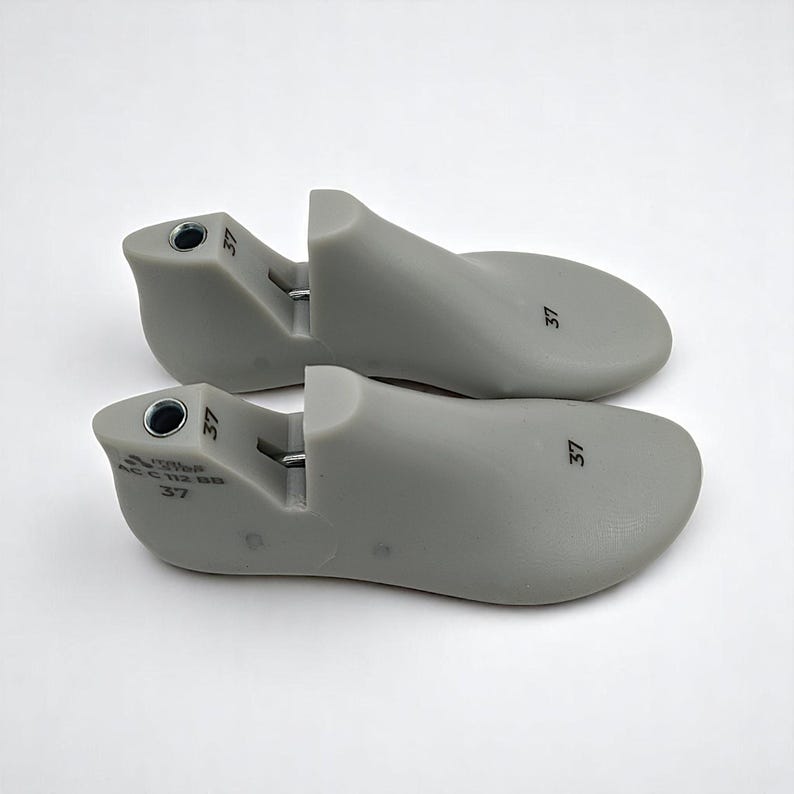 Shoe Last for DIY Shoemaking – Women's Shoe Mold & Cobbler Form (US 6 ...