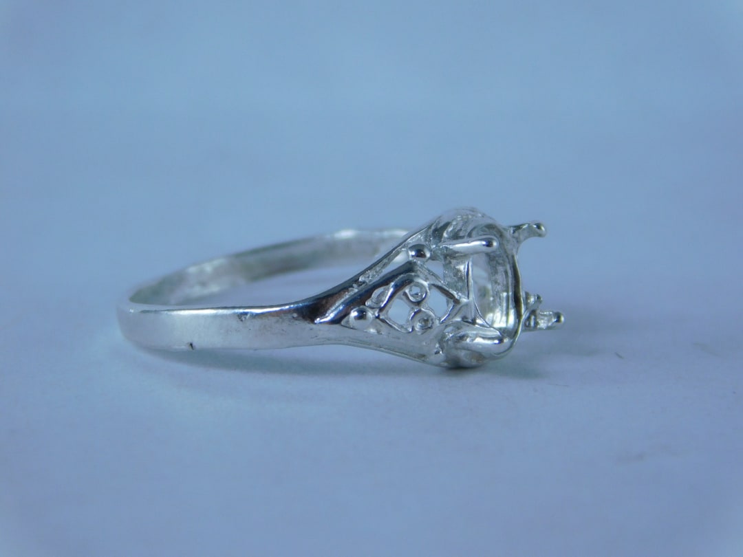5565 Sterling Silver Ring Setting, 8x6 Mm Oval Stone, Size 7.5 - Etsy
