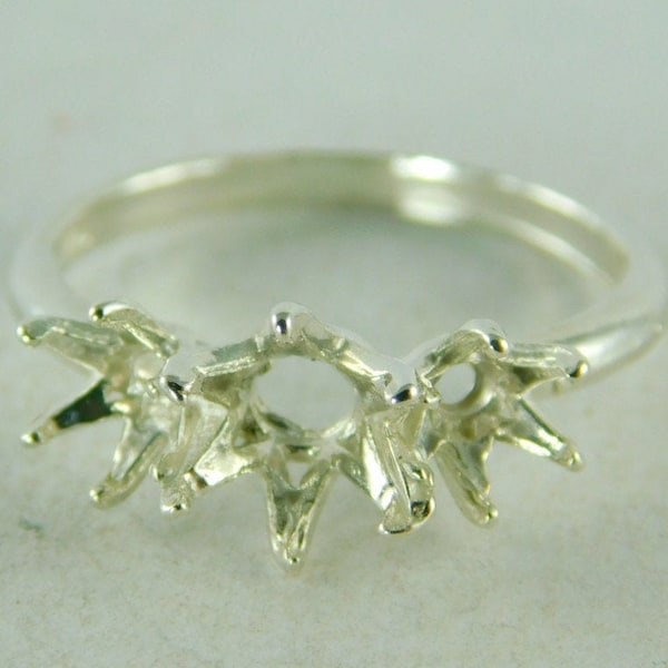 3 Stone Ring - Etsy