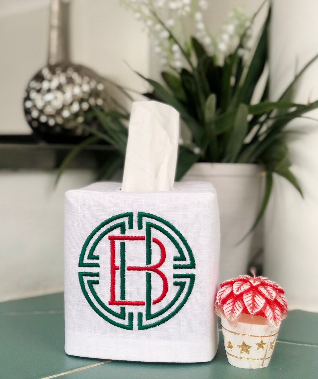 Linen Tissue Box Cover: Embroidered Medallion Monogram, Rustic Decor - Etsy