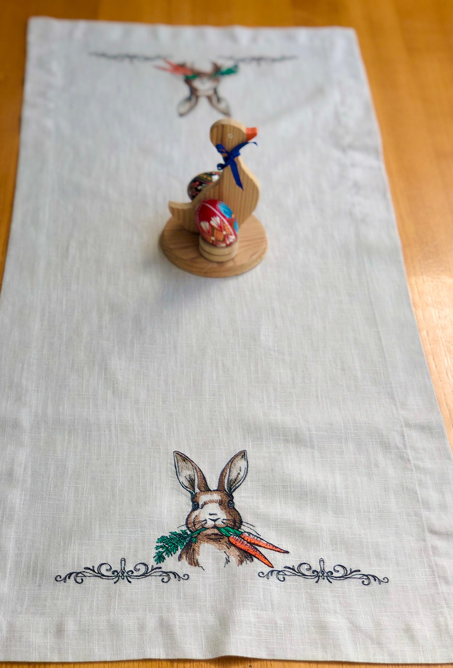 Embroidered Easter Table Runner Beige Linen Mr Bun Carrot - Etsy