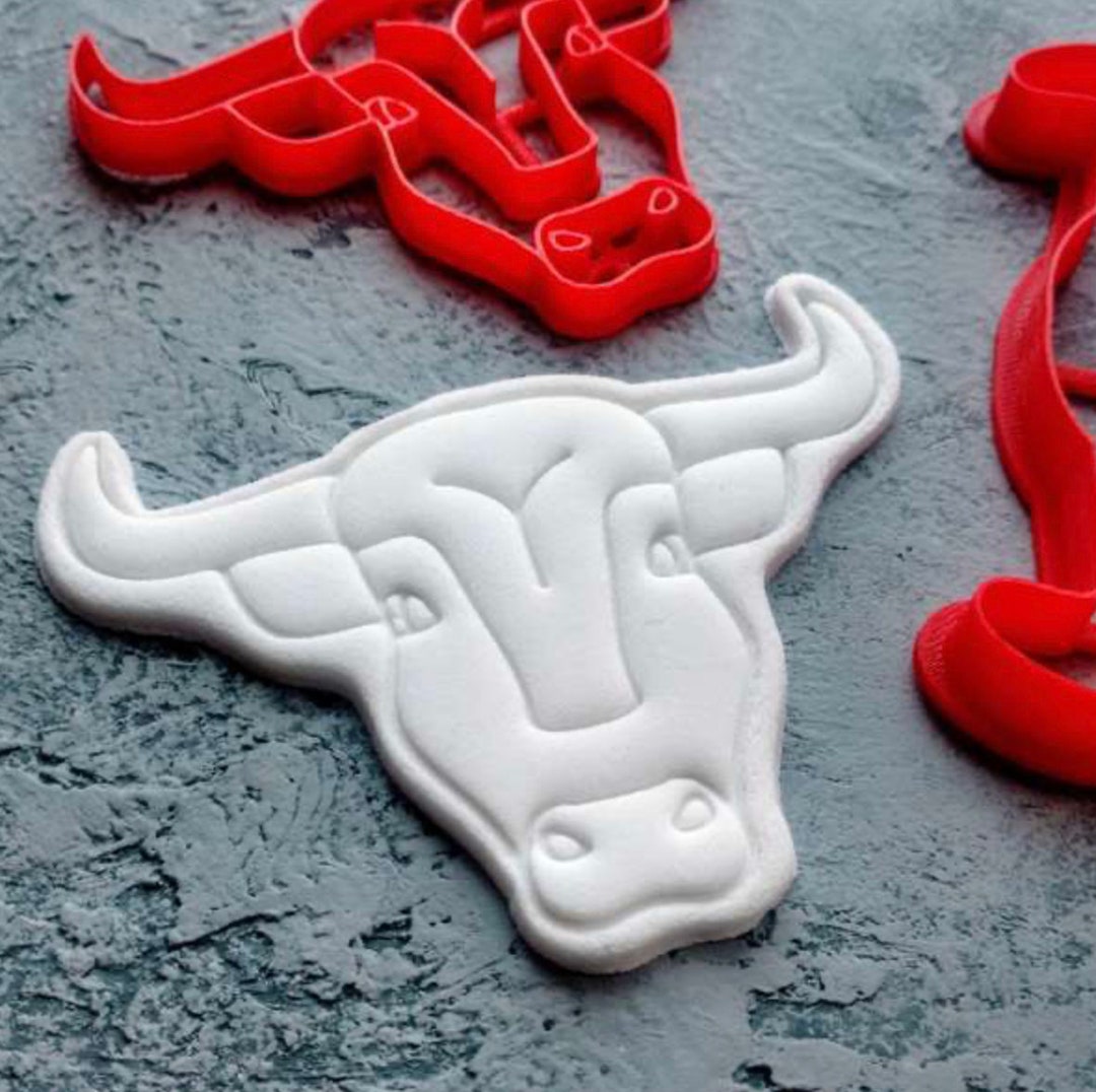 BULL COOKIE CUTTER, Fondant Cutter, Farm Animals Cake Decoration, Cow ...