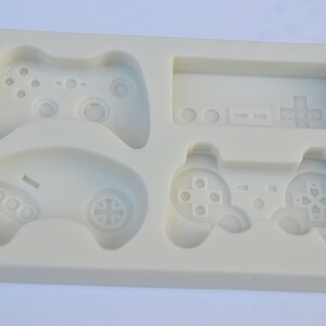 GAME CONTROLLER MOLD, Silicone Gamepad Mold, Chocolate Mold, Fondant ...