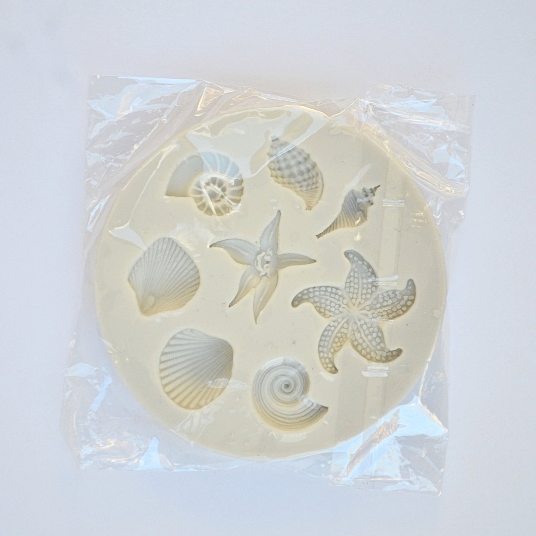 SEA SHELLS MOLD, Beach Themed Mold, Under the Sea Mold, Mini Chocolate ...