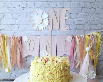 Daisy One Cake Topper - Etsy UK