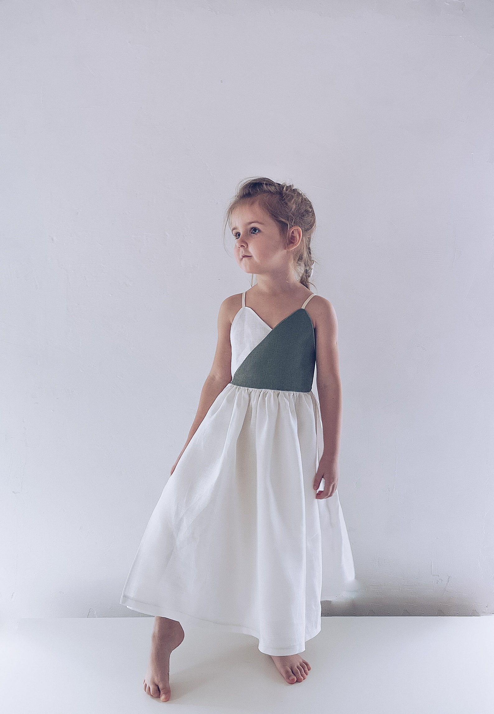 Boho Flower Girl Dress, Beach Linen Dress, Wrap Around Sundress, Flower ...