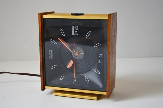 Modern Alarm Clock