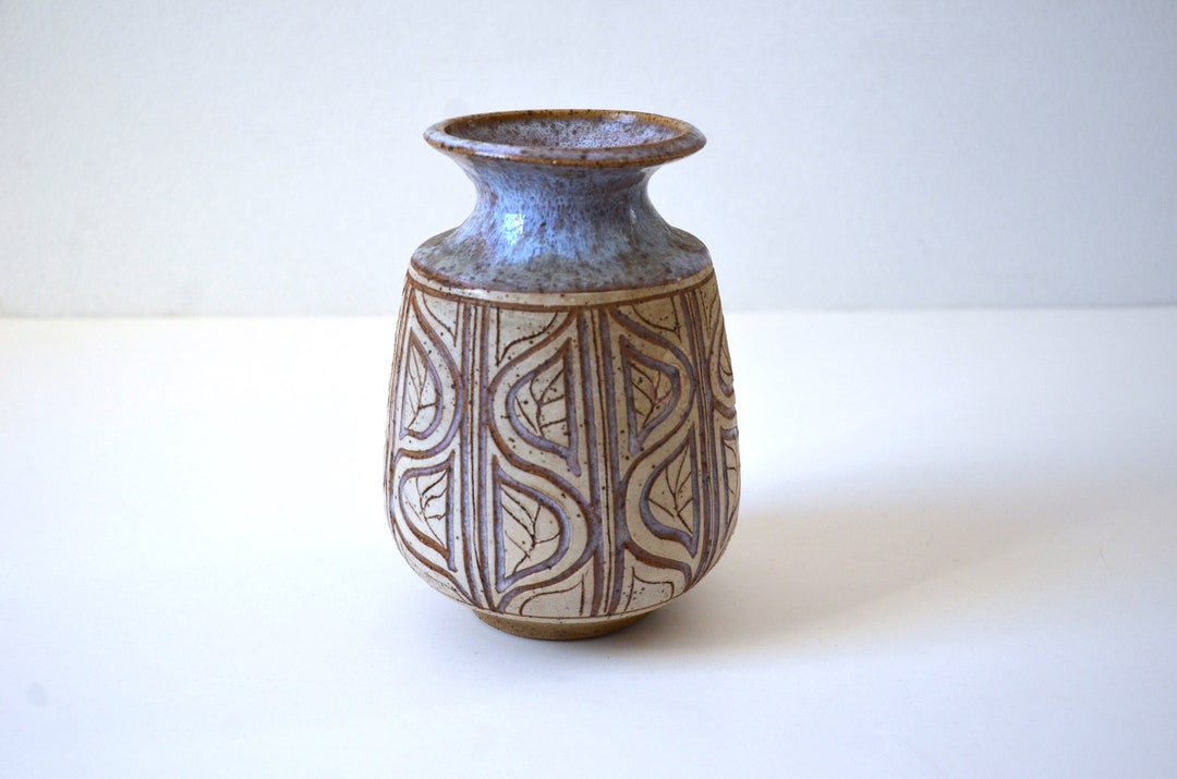 Vintage Susan Brown Freeman Stoneware Studio Pottery Vase in Lavender ...