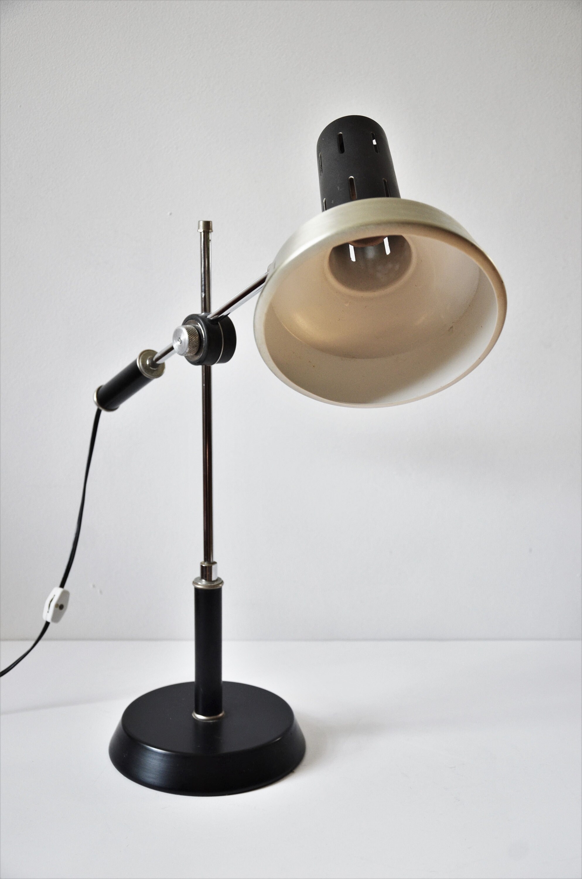 Mid Century Modern Cantilever Desk Task Lamp in Black and - Etsy