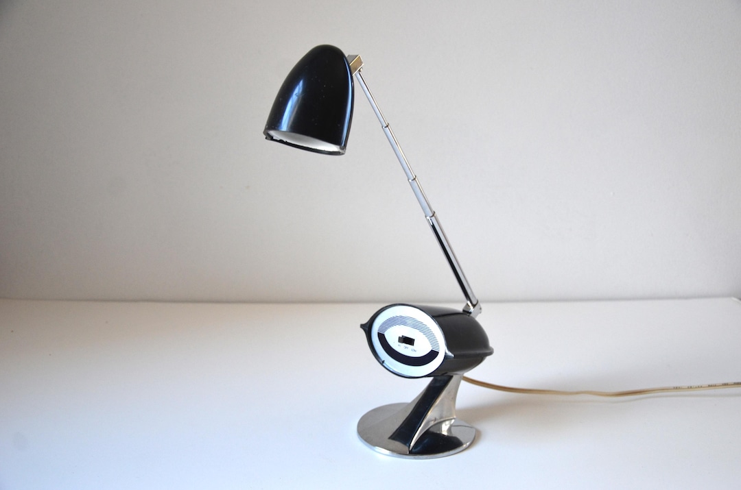 Mid Century Modern Telescoping Hi-intensity Desk Task Lamp in Black and ...