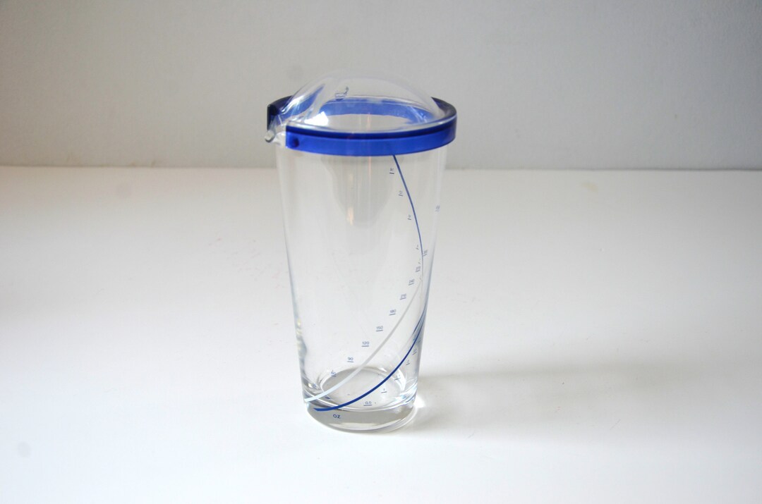 Vintage Cocktail Mixing Pint Glass With Classic Recipes in White, Retro ...