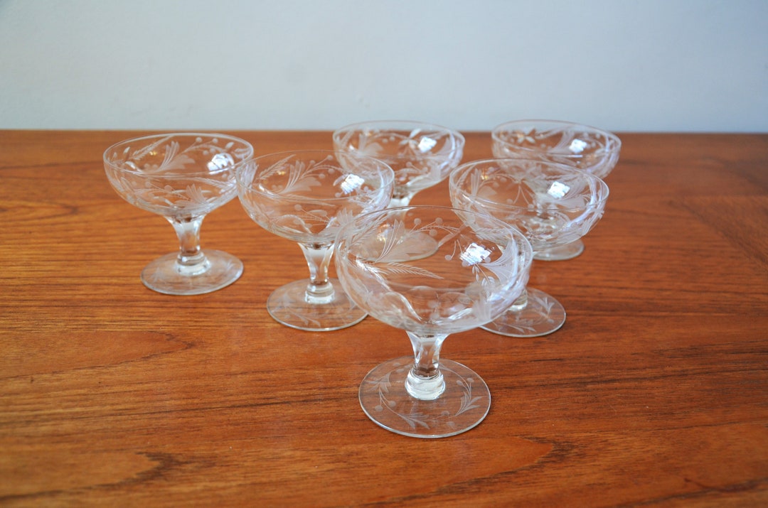 Set of 6 Antique Coupe Cocktail Glasses With Etched Glass Patterns ...