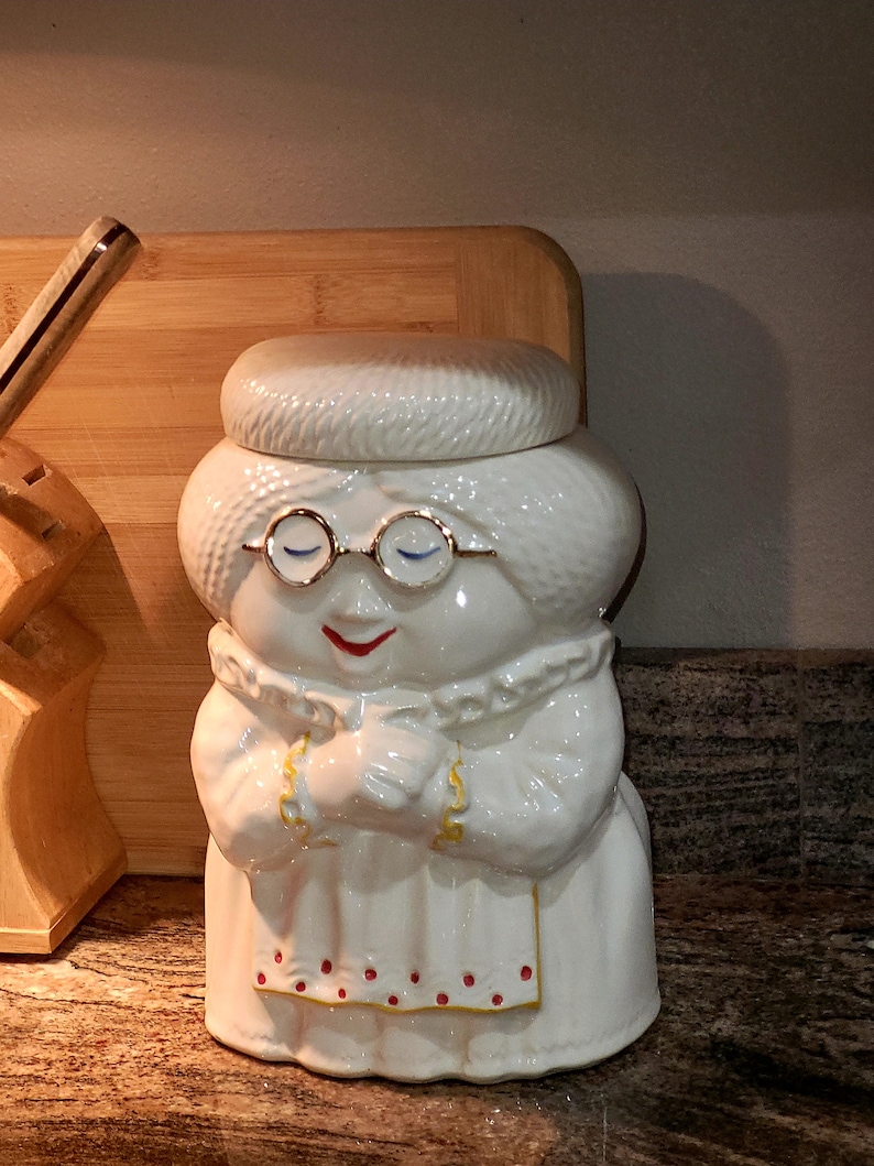 Vintage, 75 Yr Old Mccoy Cookie Jar. Antique Cookie Jar, EUC, so Pretty ...