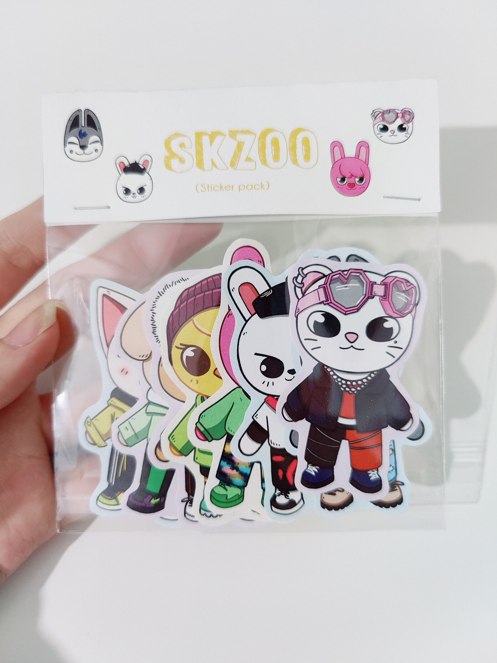 SKZOO Paper Stickers Pack / Stray Kids Maniac Outfits Wolf - Etsy España