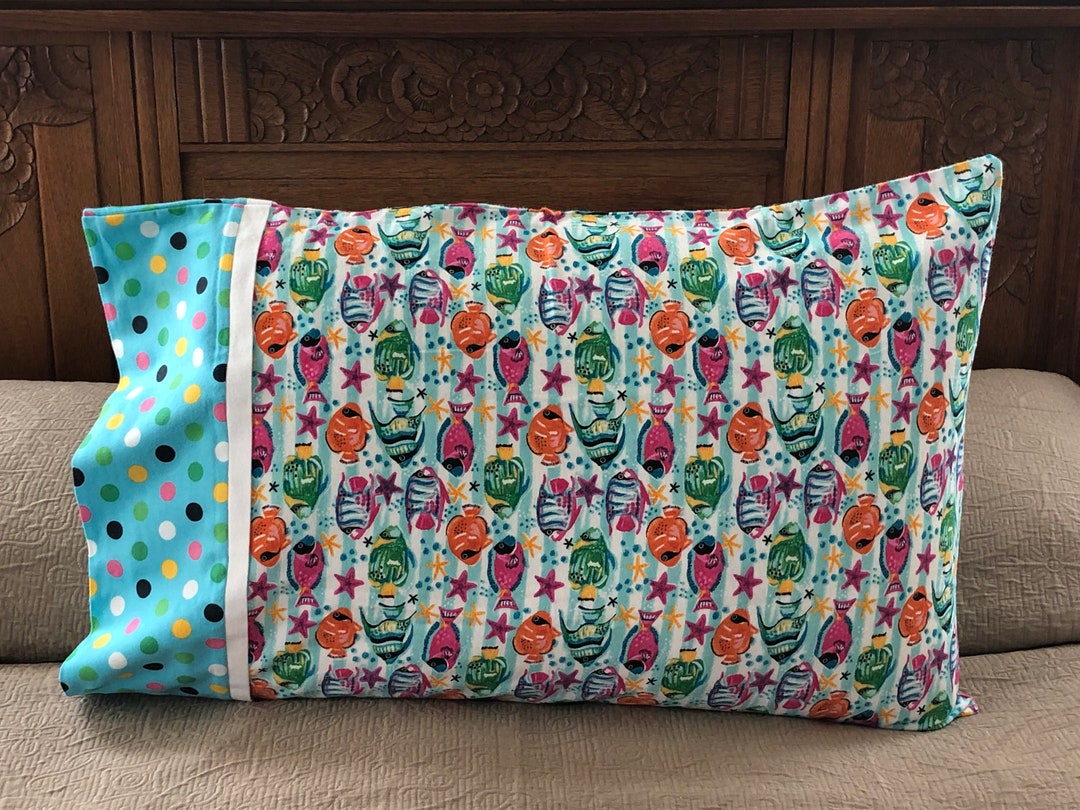 Gone Snorkeling! These Cute Fish Pillowcases Are a Set of 2, Full Size ...