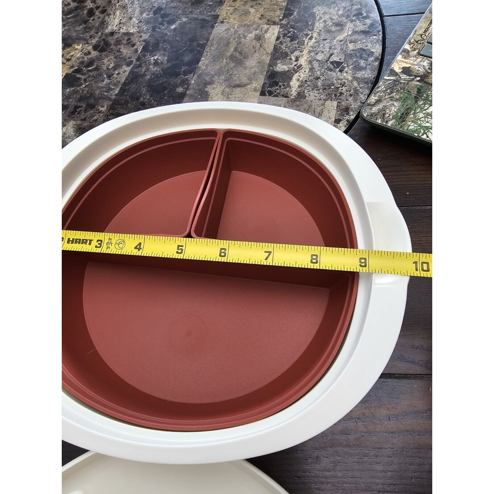 Tupperware Sectioned Microwave Safe Container W/ Lid 4 Cups Vintage ...