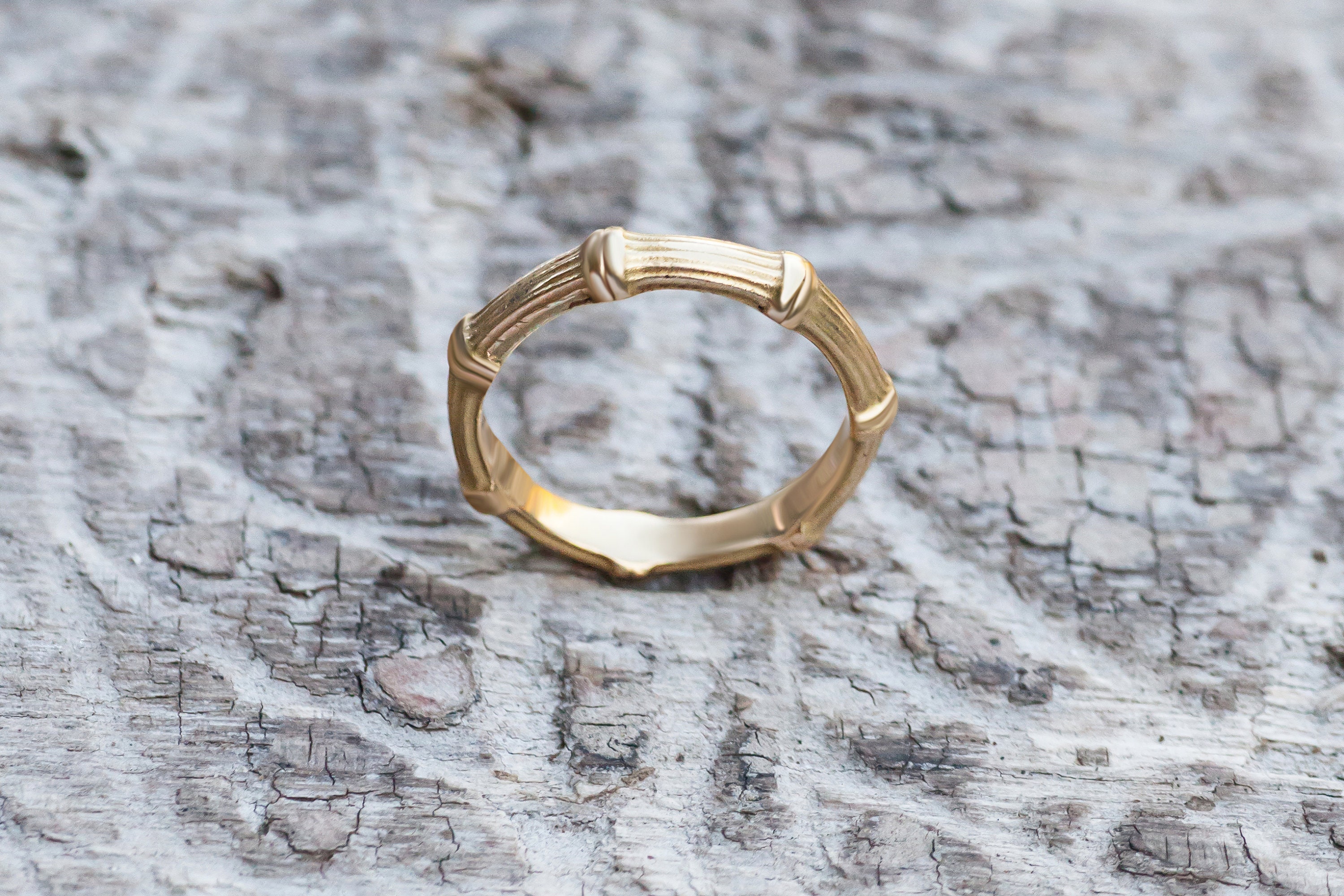 Bamboo ring in 14K or 18K solid gold Mens wedding band | Etsy