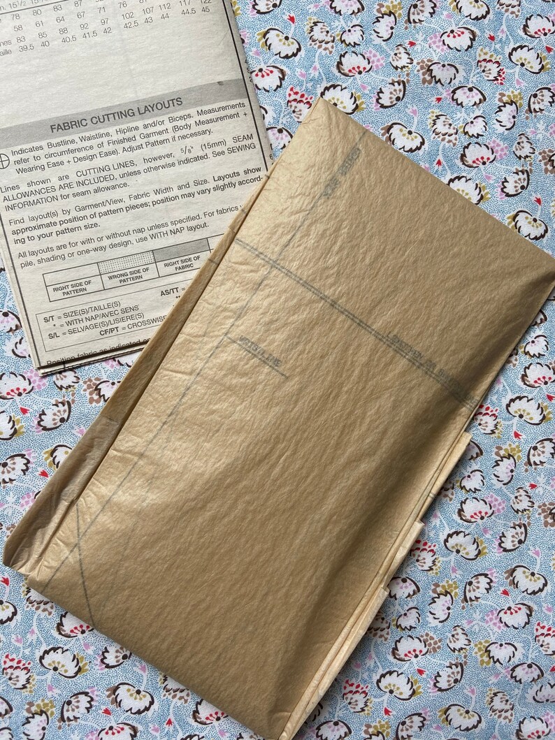 Original Vogue Sewing Pattern V2784, Unused and Not Cut Out. American ...