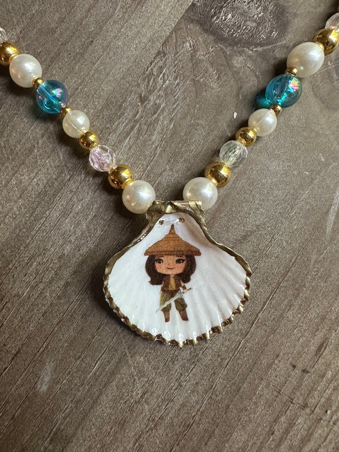 Raya Beaded Necklace With Shell, Raya Shell Necklace, Disney Raya ...