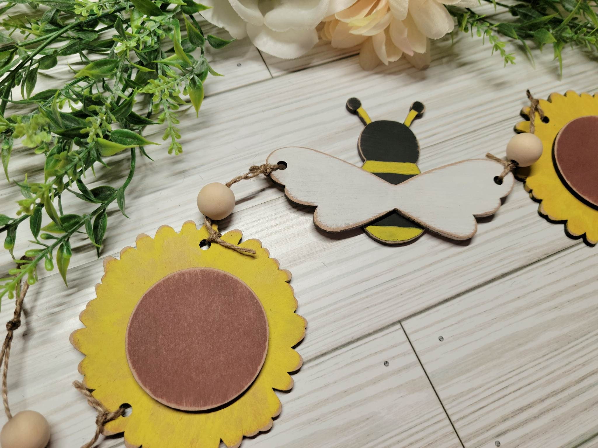 Sunflower & Bee Garland Craft Kit - Etsy