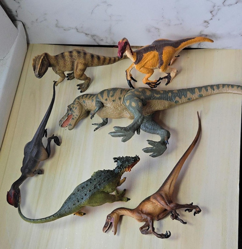 Dinosaur Dilophosaurus T-rex Dracorex Allosaurus Animal Figure Lot ...