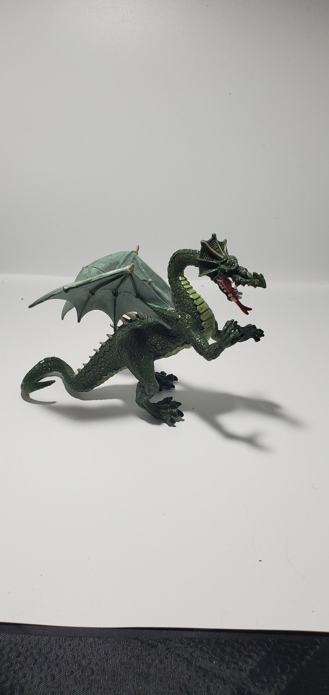 Plastoy Medieval Battlefield GREEN DRAGON Figure Figurine Safari Ltd ...
