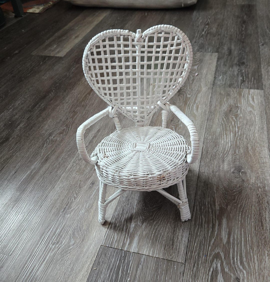 Vintage Wicker Heart Chair Rattan Plant Stand Doll Chair Hobo Bohemian ...