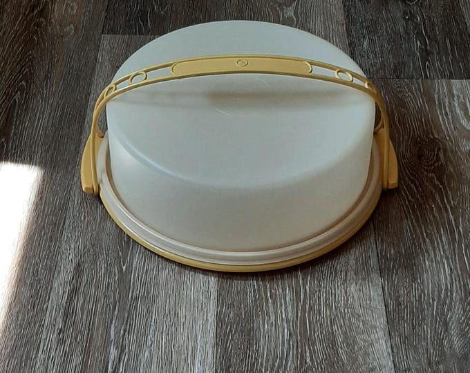 Tupperware Pie Cake Transport With Handle Vintage Storage, Kitchen ...