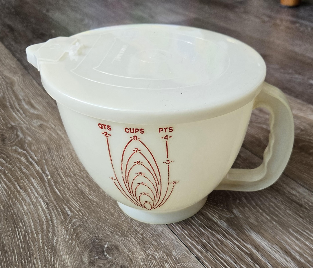 1960 Vintage Red Tupperware 8 Cup Mix and Store With Flip Lid - Pancake ...