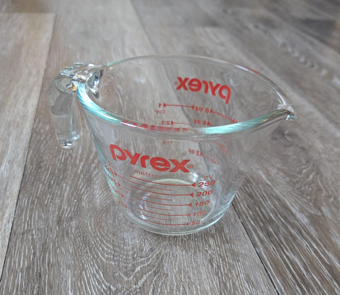 Vintage Pyrex Measuring One Cup - Red Letters - Mixing Baking Cooking ...
