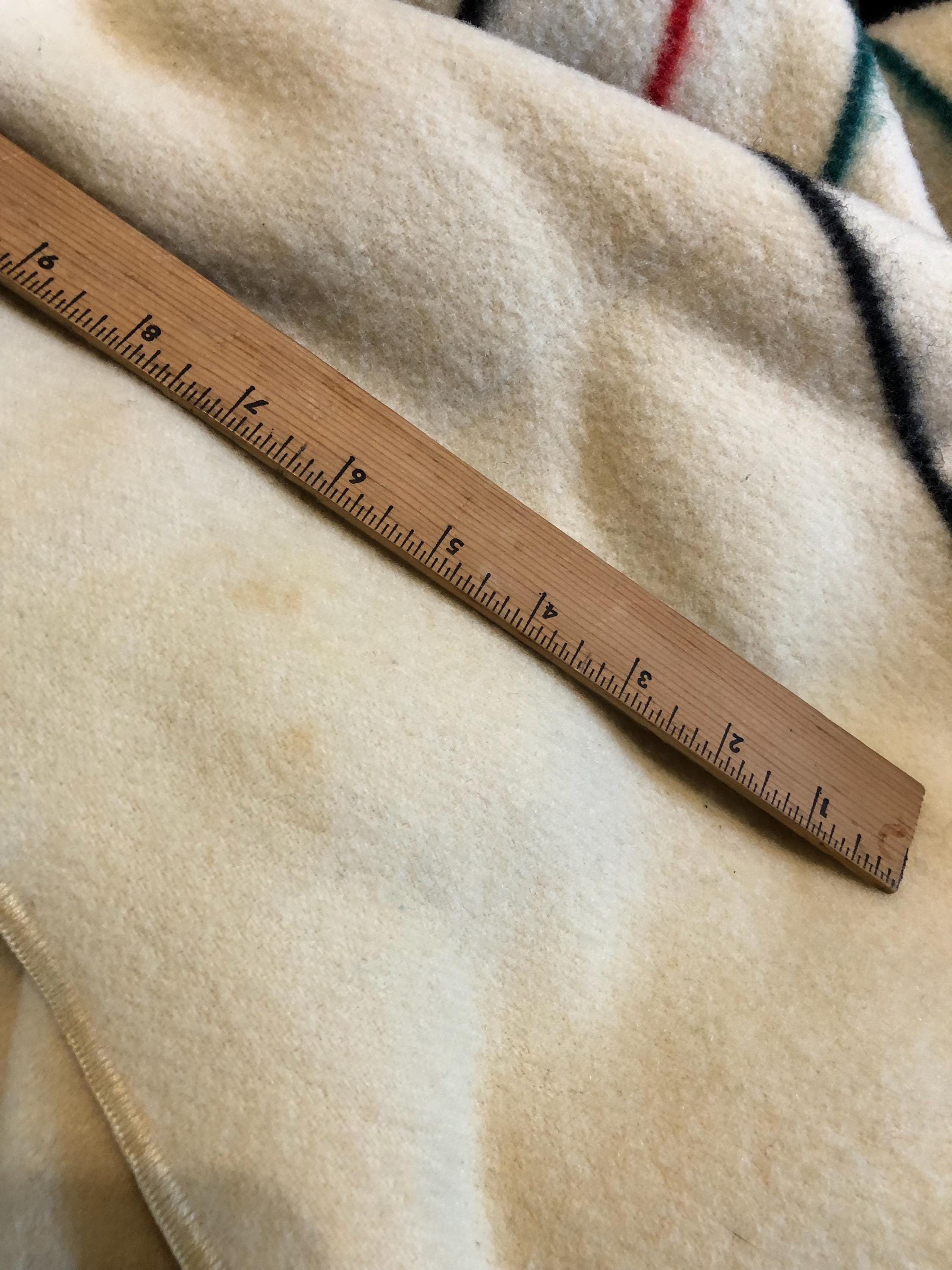 Yellowstone Park, Pendleton Wool Vintage Camp Blanket, White/cream ...