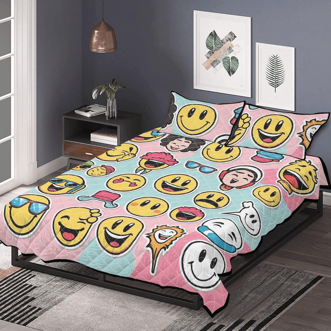 EMOJI Yellow Happy Smiley Faces Kids Bedding Set - Summer or Winter ...
