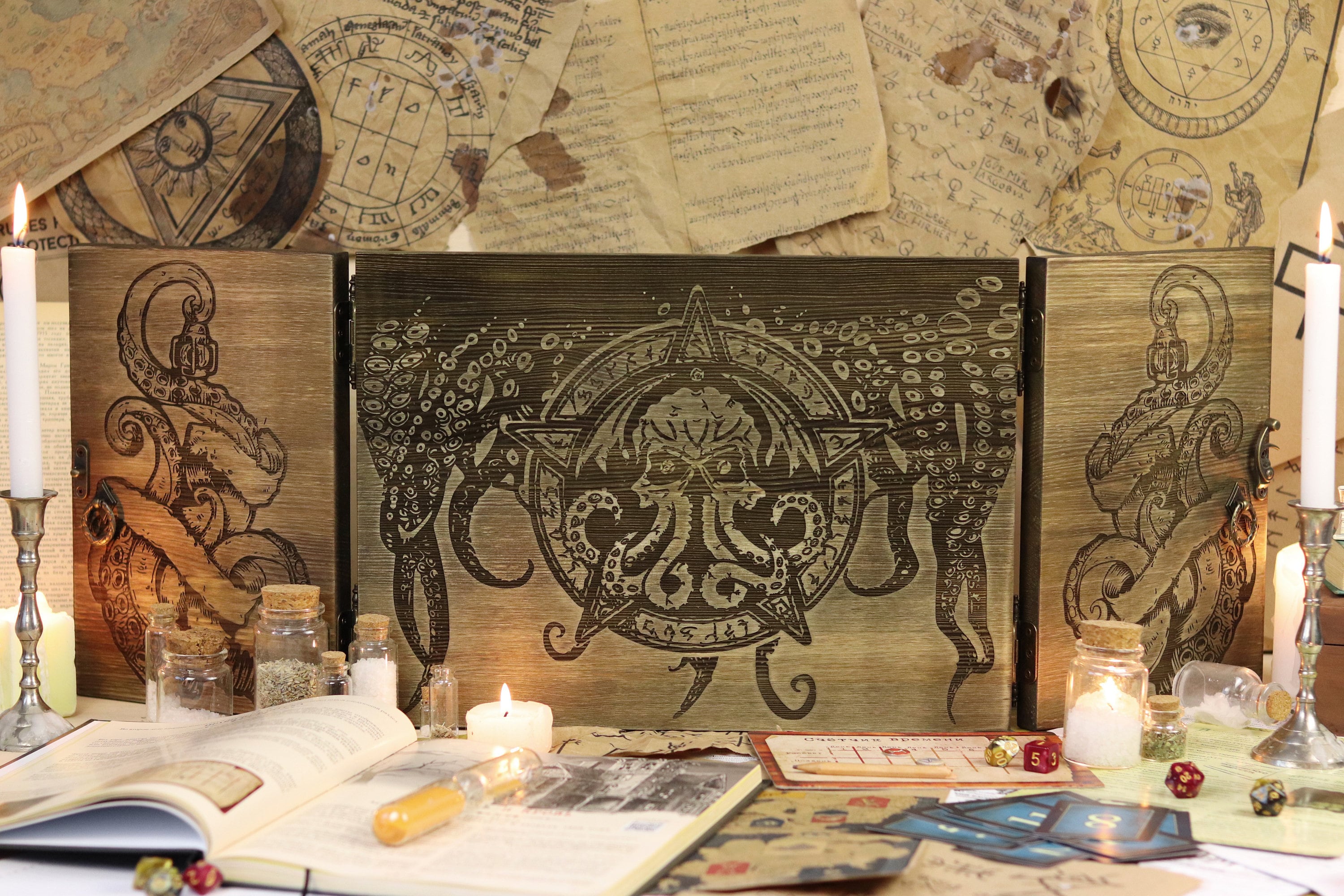 Kraken Dungeon Master Screen | Wooden RPG Screen Gift | Cthulhu Table ...